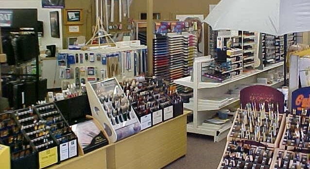 Magazine Materiale de Pictura Ieftine Online